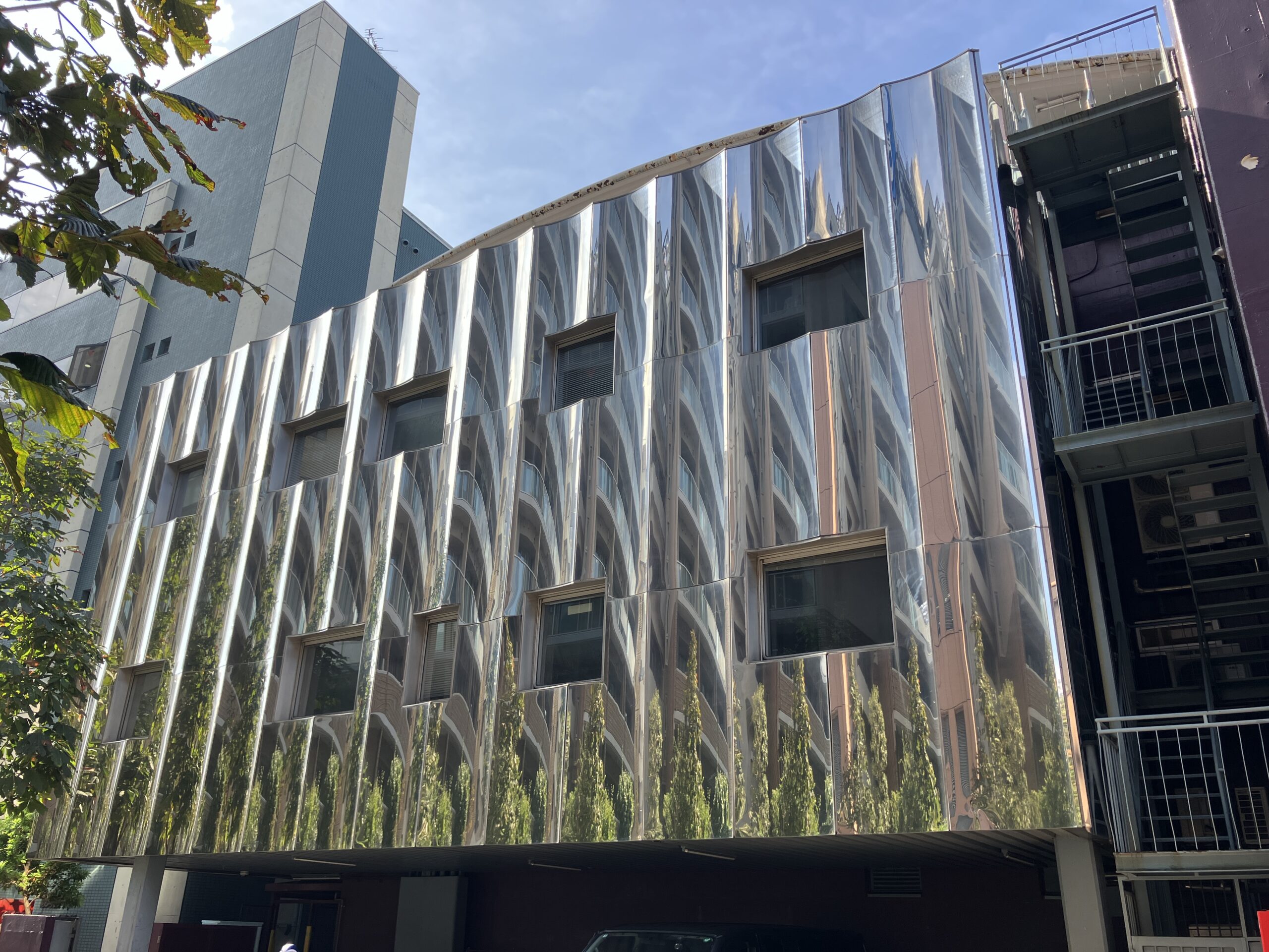 名建築の外装全般修繕をお任せいただきました – シロキコーポレーション