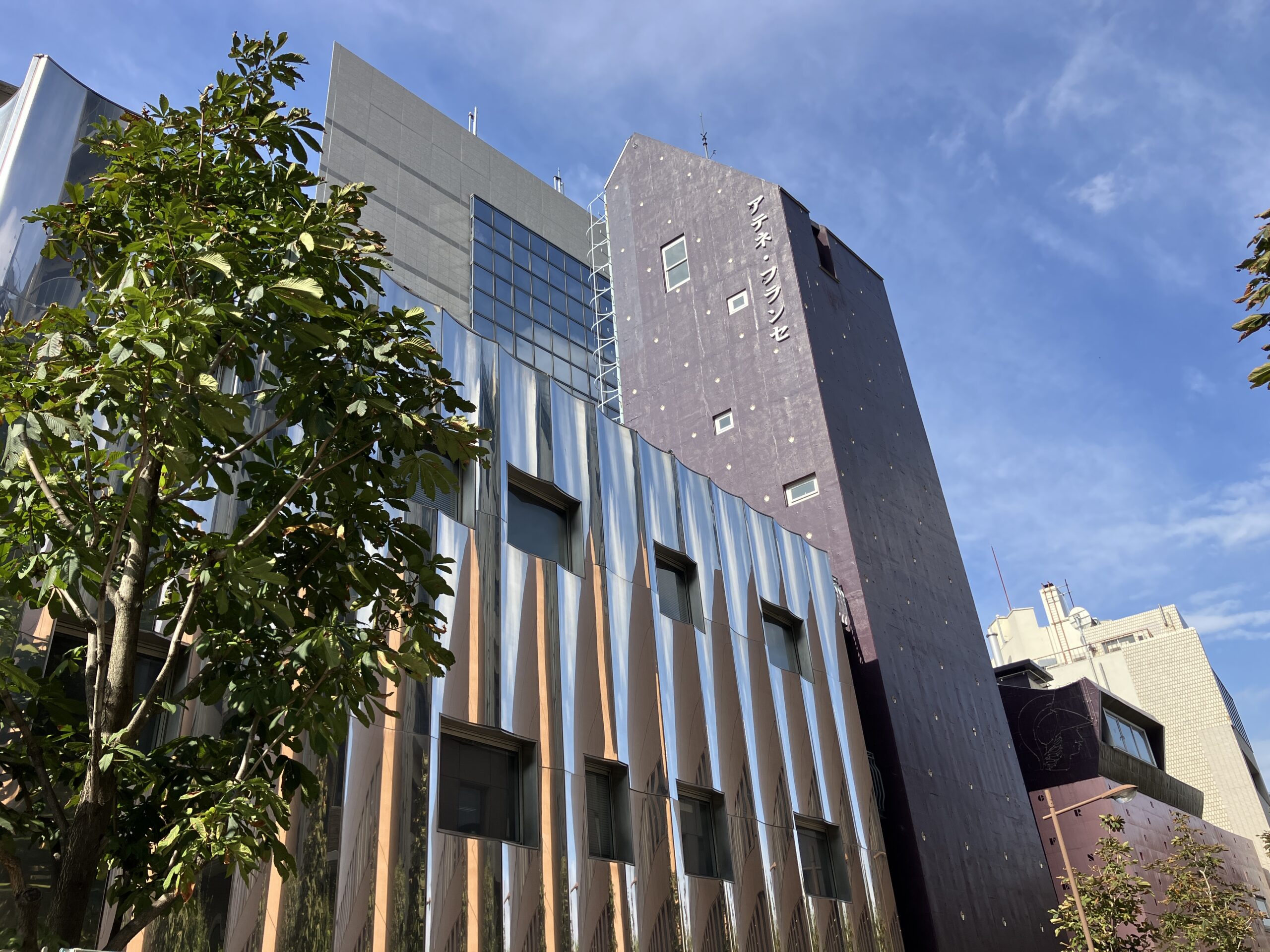 名建築の外装全般修繕をお任せいただきました – シロキコーポレーション